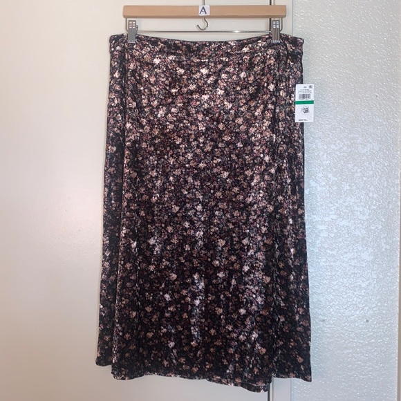 CeCe | Skirts | New Cece Womens Soft Velvet Office Wear Floral Midi ...